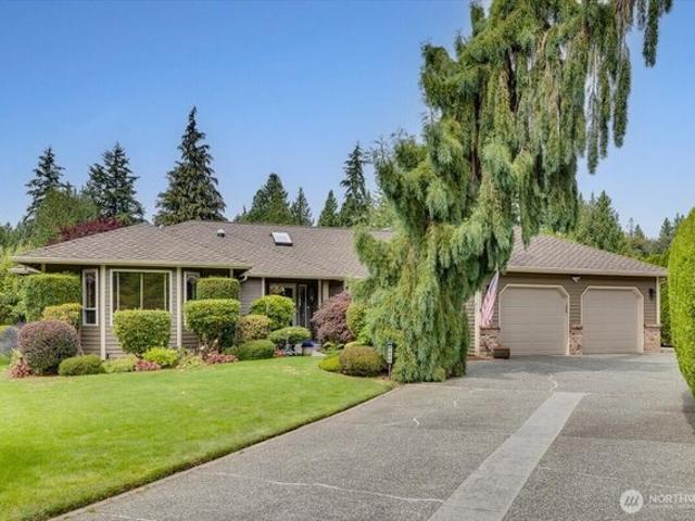 9806 NE 197th St, Bothell, WA 98011