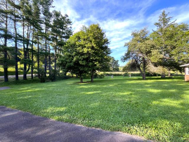 9806 Floyd Pike
