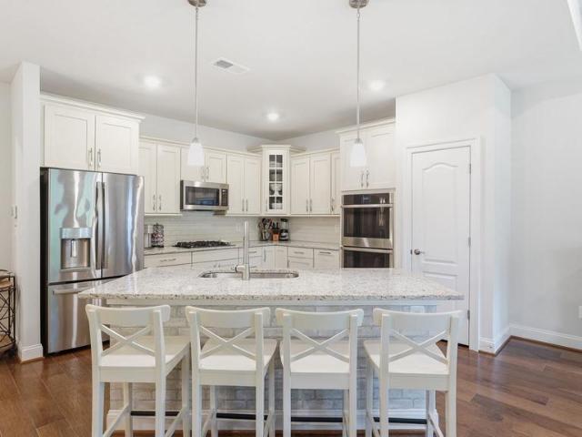 9806 white oak swamp ct