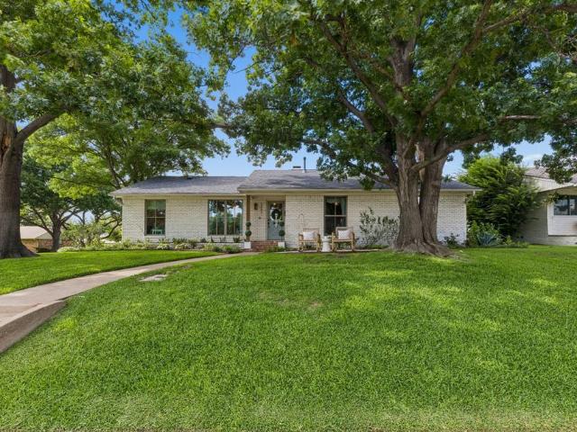 9807 Lakemere Drive