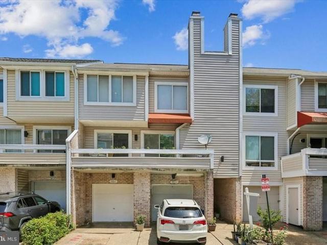 9807 Sailfish Ter, Montgomery Village, MD 20886
