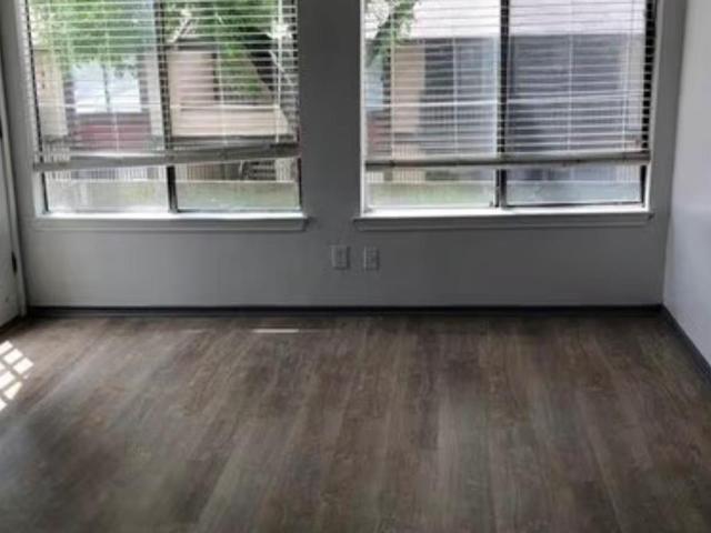 9807 Walnut St, Unit 203, Dallas, TX 75243 | MLS #21191
