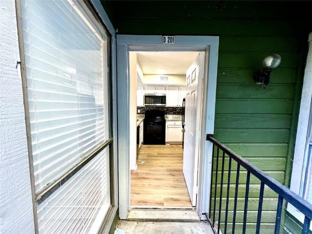 9807 Walnut Street # 201