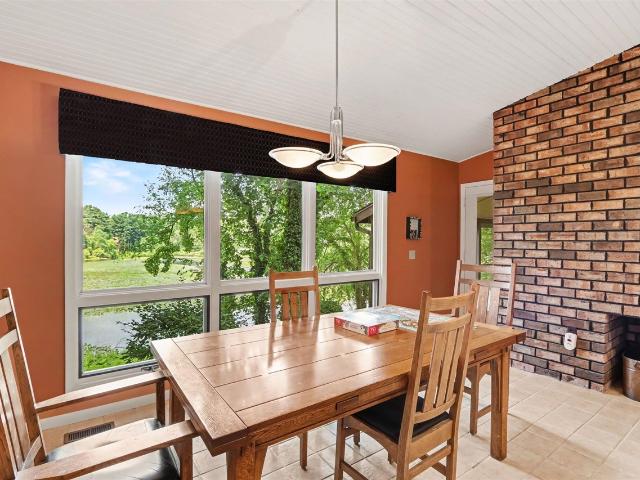 9808 Oak Forest Circle