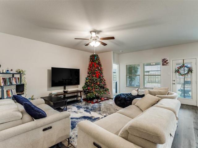 9809 Gooseneck Drive