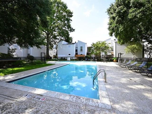 9809 Richmond Ave Unit G1, Houston, TX 77042
