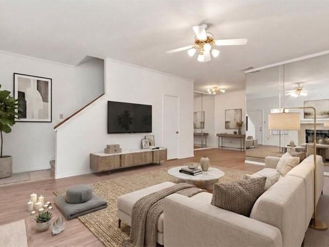 9800 Pagewood Ln Apt 3104, Houston, TX 77042