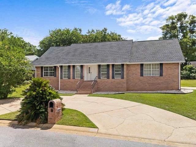 9800 Sourwood Ct, Pensacola, FL 32514