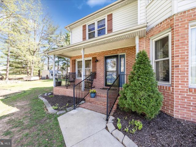 9800 Woodside Ct, Hagerstown, MD 21740 | Compass