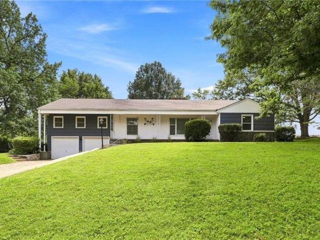 9801 E 71st Ter, Raytown, MO 64133