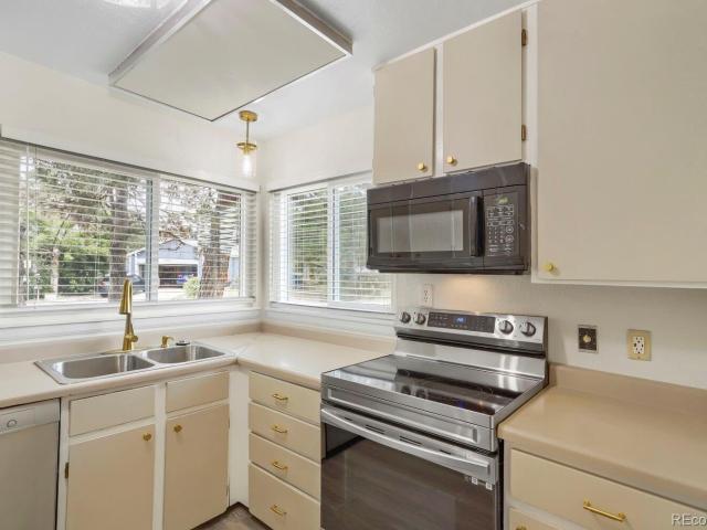 9801 Garrison Court