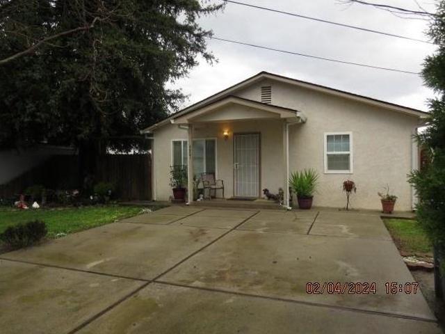 9801 R St, Live Oak, CA 95953