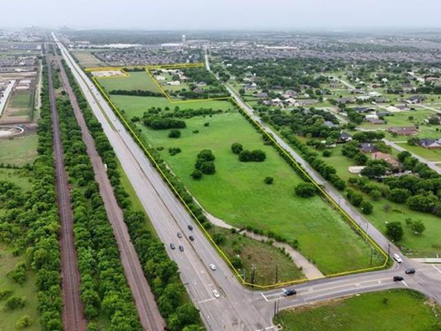 9801 Saginaw Blvd, Fort Worth, TX 76179
