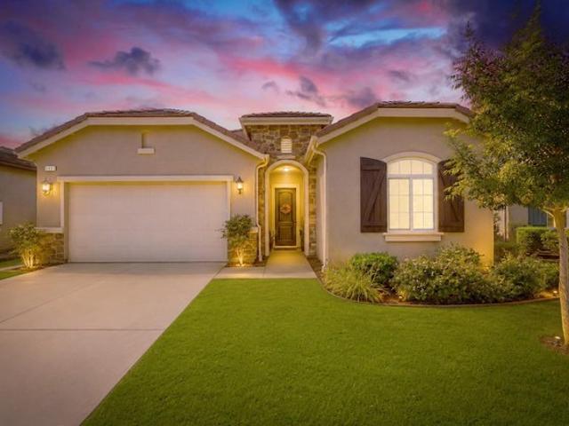 9801 Tallin Pl, Bakersfield, CA 93306