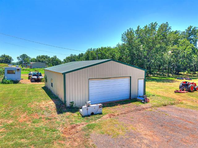 980297 S 3330 Road