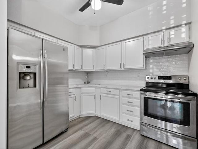 9803 Club Creek Dr Apt 169, Houston, TX 77036