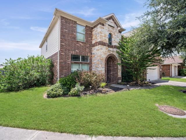 9803 Lynnrose Springs Drive