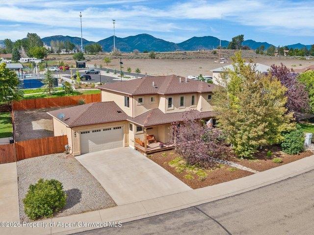 980 E 19th St, Rifle, CO 81650