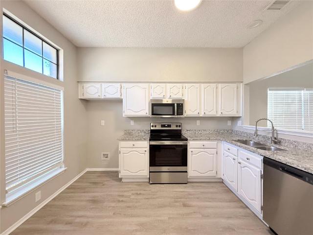 980 Mauve Drive