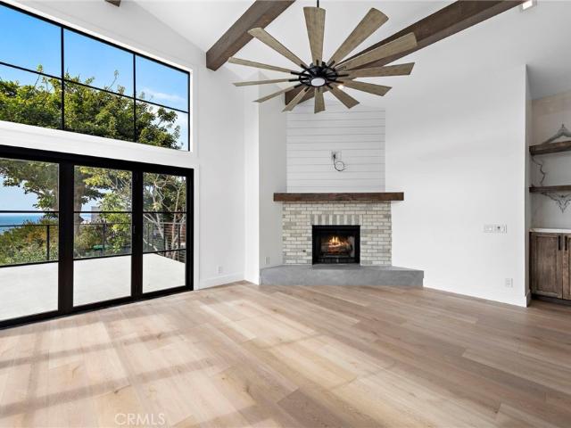 980 Meadowlark Lane