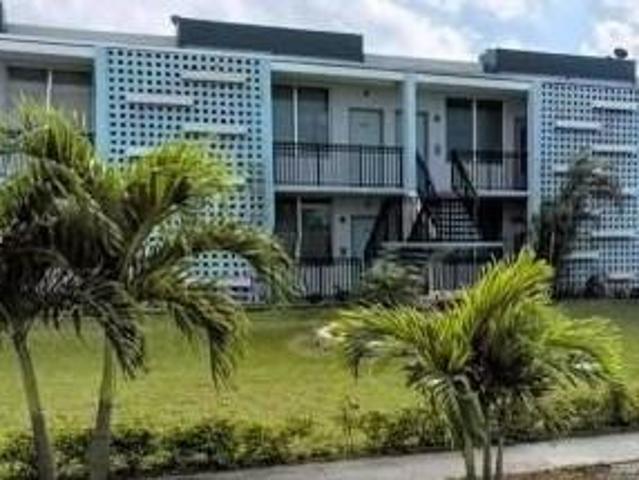 980 NE 169th St #1104, North Miami Beach, FL 33162