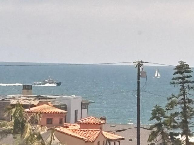 980$ space available Hermosa Beach