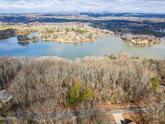 980 Phelps Rd