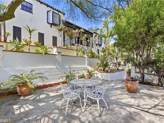 980 W Edgehill