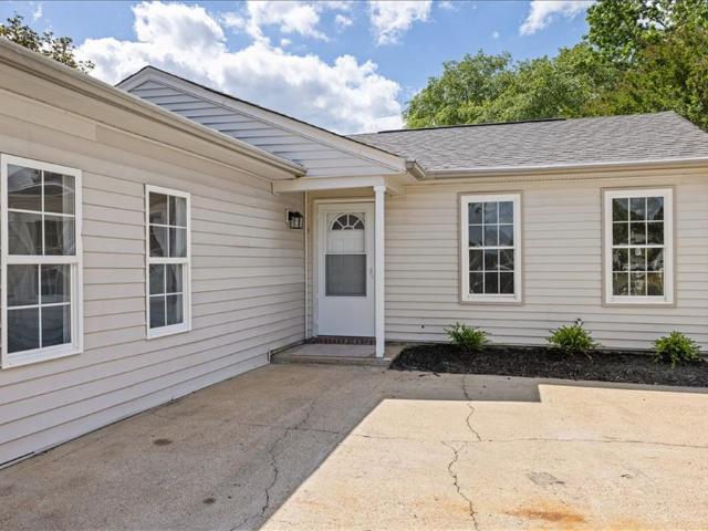 980 Wildflower CT