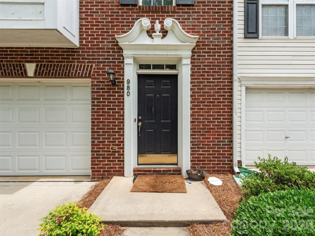 980 Tiger Lane