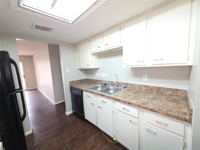 9814 Kiwi Lane
