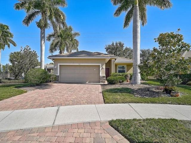 9815 Nostalgia Pl, Englewood, FL 34223