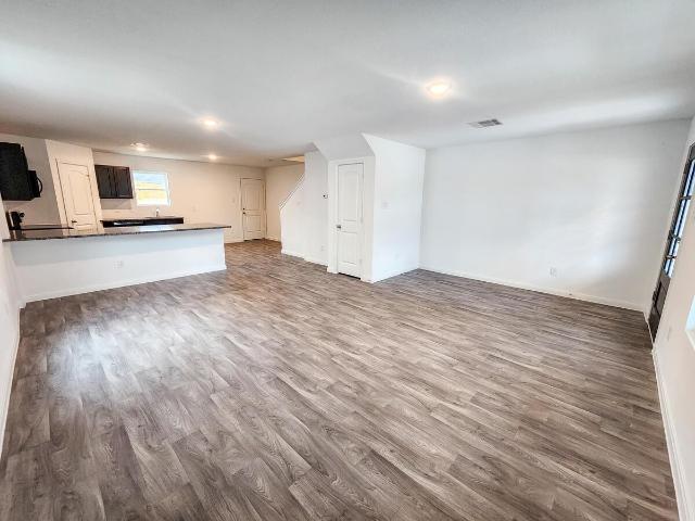 9815 Emerald Stone Way