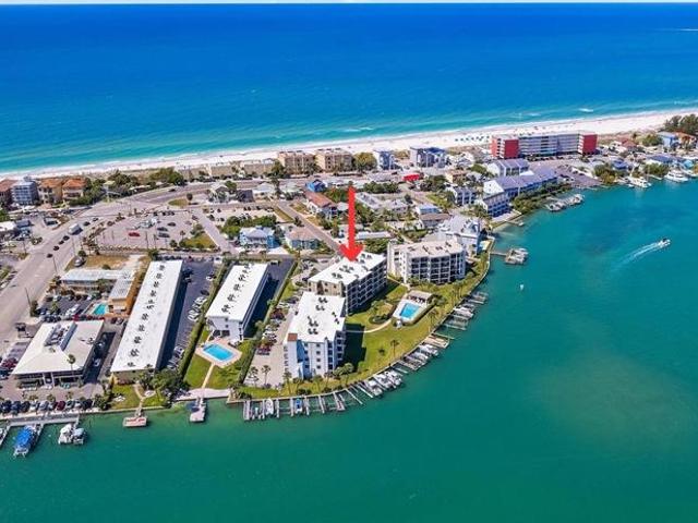 9815 Harrell Ave #404, Treasure Island, FL 33706