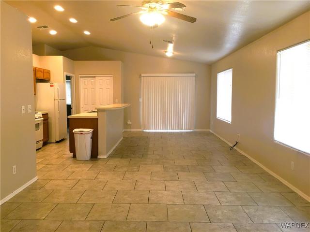9815 S Phoenix Dr, Mohave Valley, AZ 86440 | MLS #018023