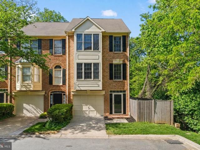9815 Tiffany Hill Ct Unit 68, Bethesda, MD 20814