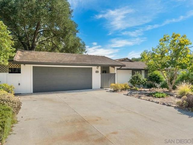 9817 Sage Hill Way, Escondido, CA 92026