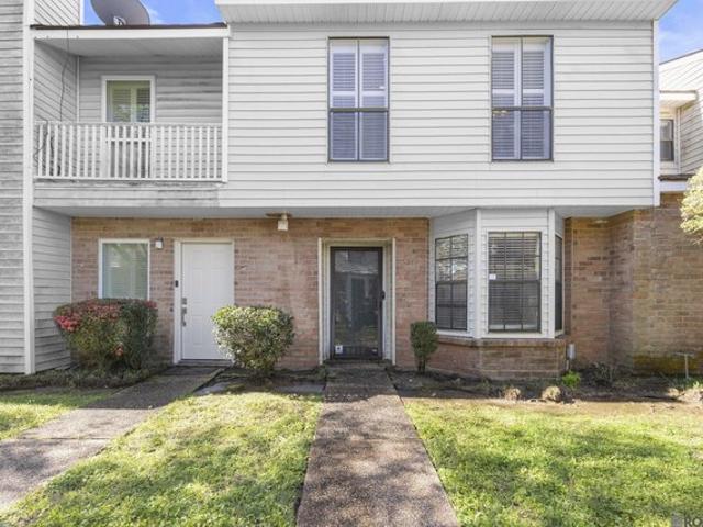 9817 Siegen Ln, Saint George, LA 70810