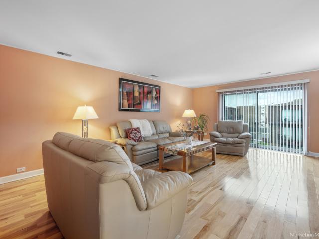 9818 BIANCO Terrace # 3F