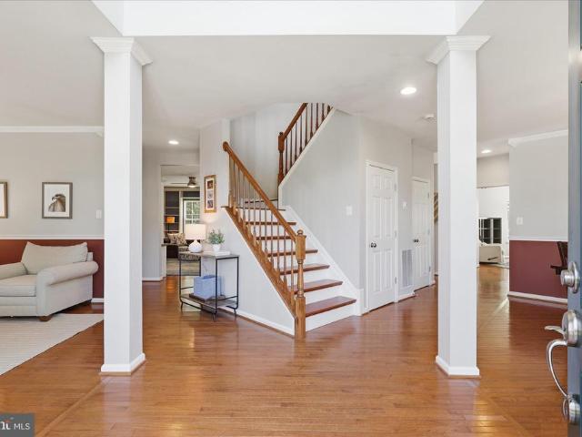9818 Upper Mill Loop