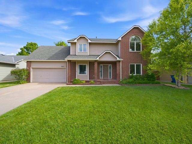 9818 W Bella Vista St, Wichita, KS 67212