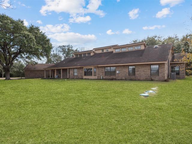 9811 Miner Rd, Highlands, TX 77562 | MLS #61689