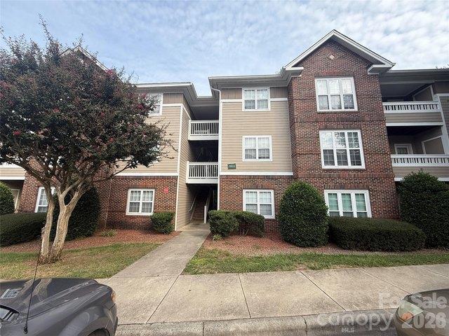 9811 Campus Walk Ln Apt C, Charlotte, NC 28262