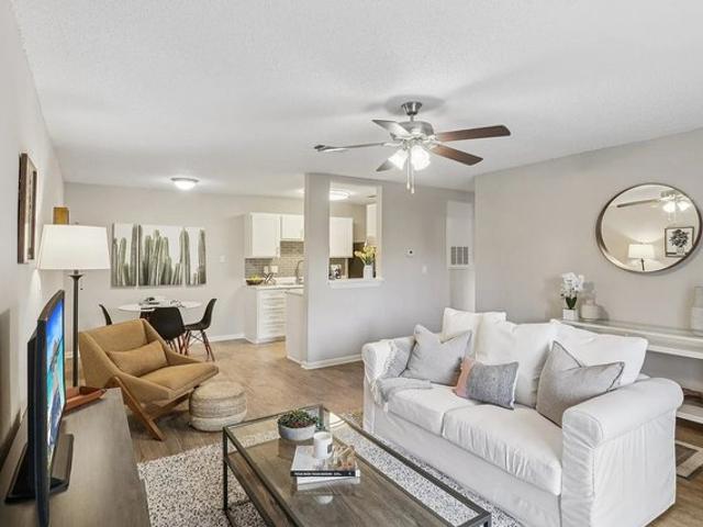 9811 Copper Creek Dr, Austin, TX 78729