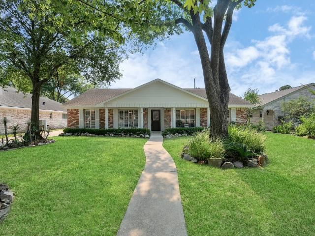 9811 Rocktree Drive
