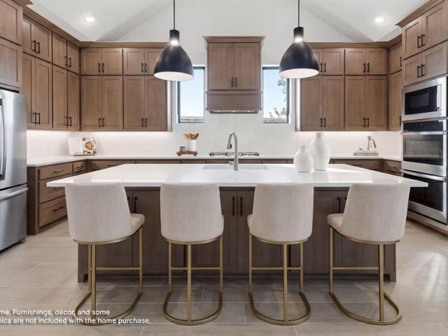 9812 Oak Glade Drive
