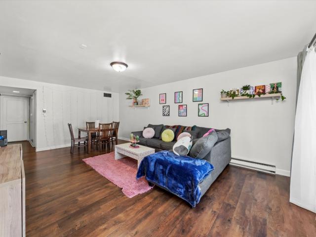 9812 Karlov Ave, Unit 4D, Oak Lawn, IL 60453 | MLS #12547 | Compass