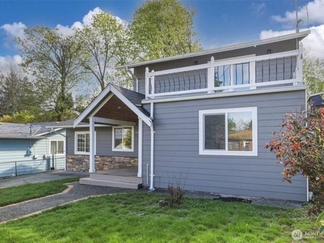 9812 59th Ave S, Seattle, WA 98118