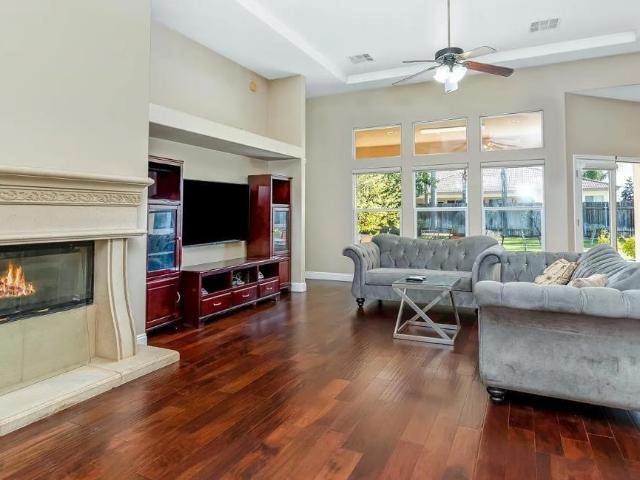 9813 Fitzgerald Drive