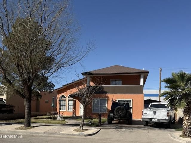 9813 LA Morenita Cir, El Paso, TX 79927